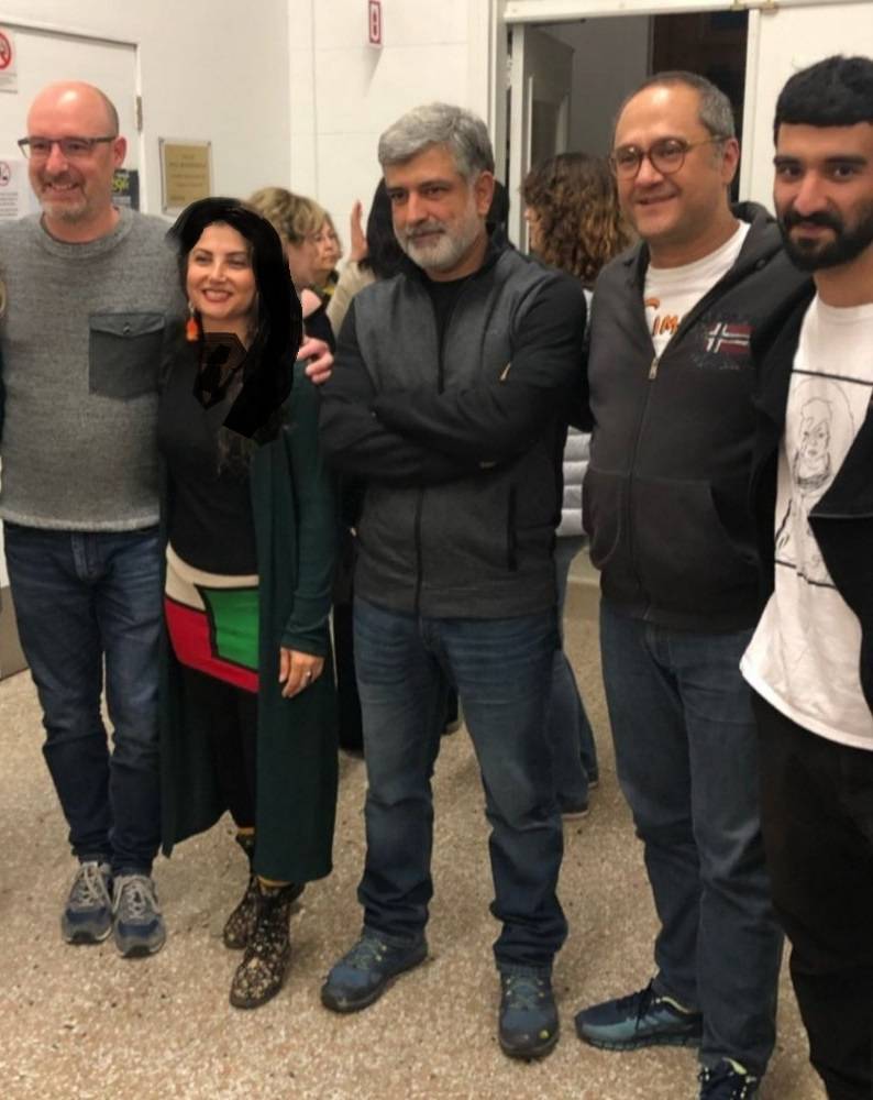 عکس تفریح آنچنانی رامبد جوان و خانومش کف خیابون لس آنجلس خواهر زن های